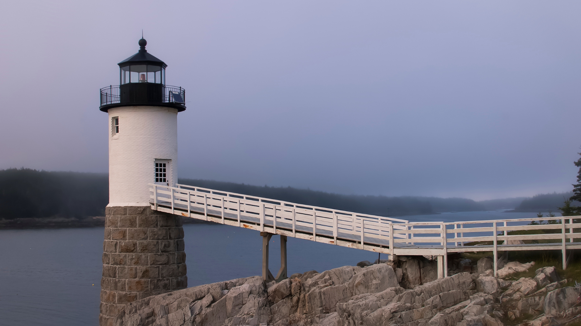 7 Must-See Lighthouses in Maine