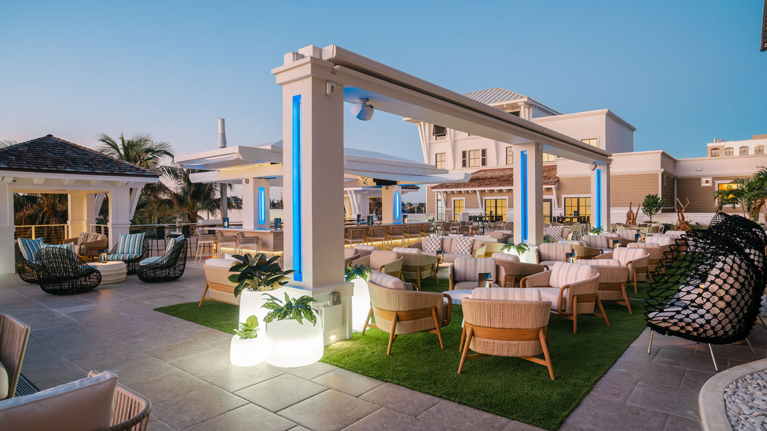 Best Rooftop Bars in US East Coast | Opal Collection