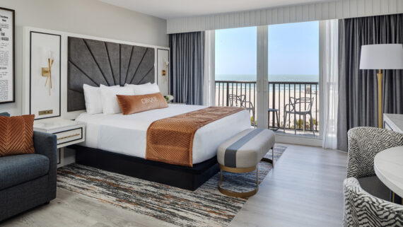 Lido Beach Hotels | Cirque St. Armands | Opal Collection