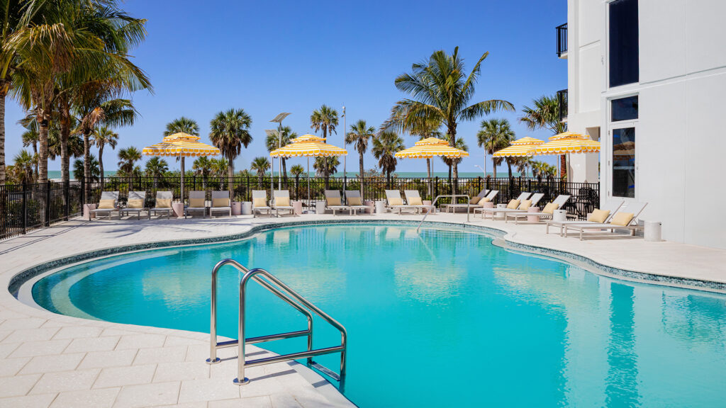 Lido Beach Hotels | Cirque St. Armands | Opal Collection