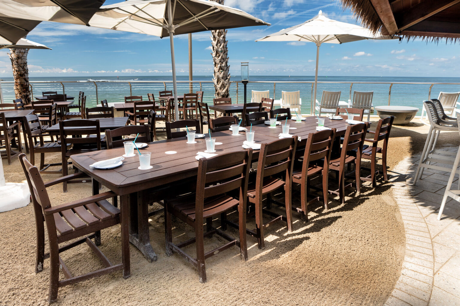 Sandbar | Waterfront Tiki Bar Clearwater Beach | Opal Sands