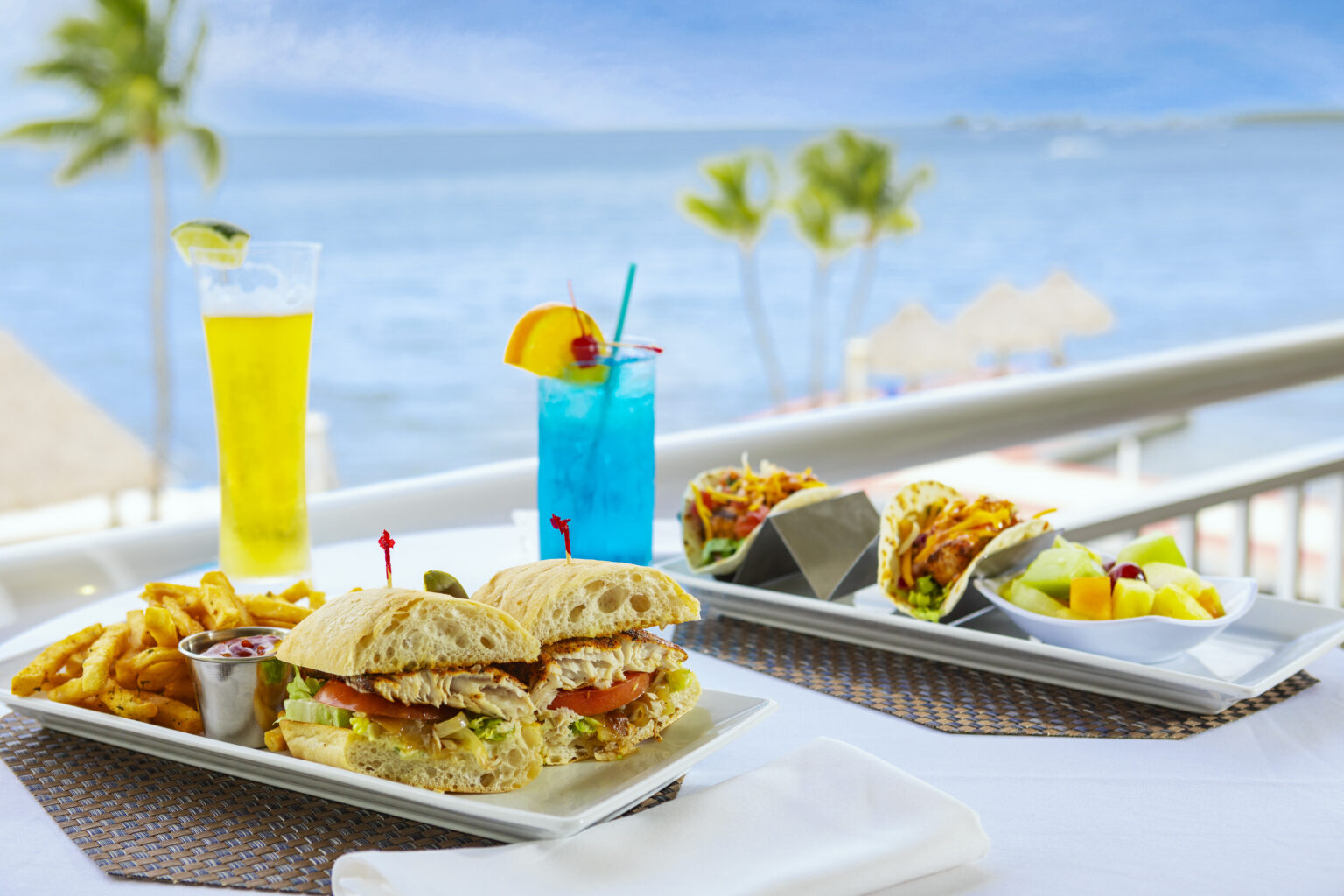 Key Largo Restaurants & Bars | Reefhouse Resort