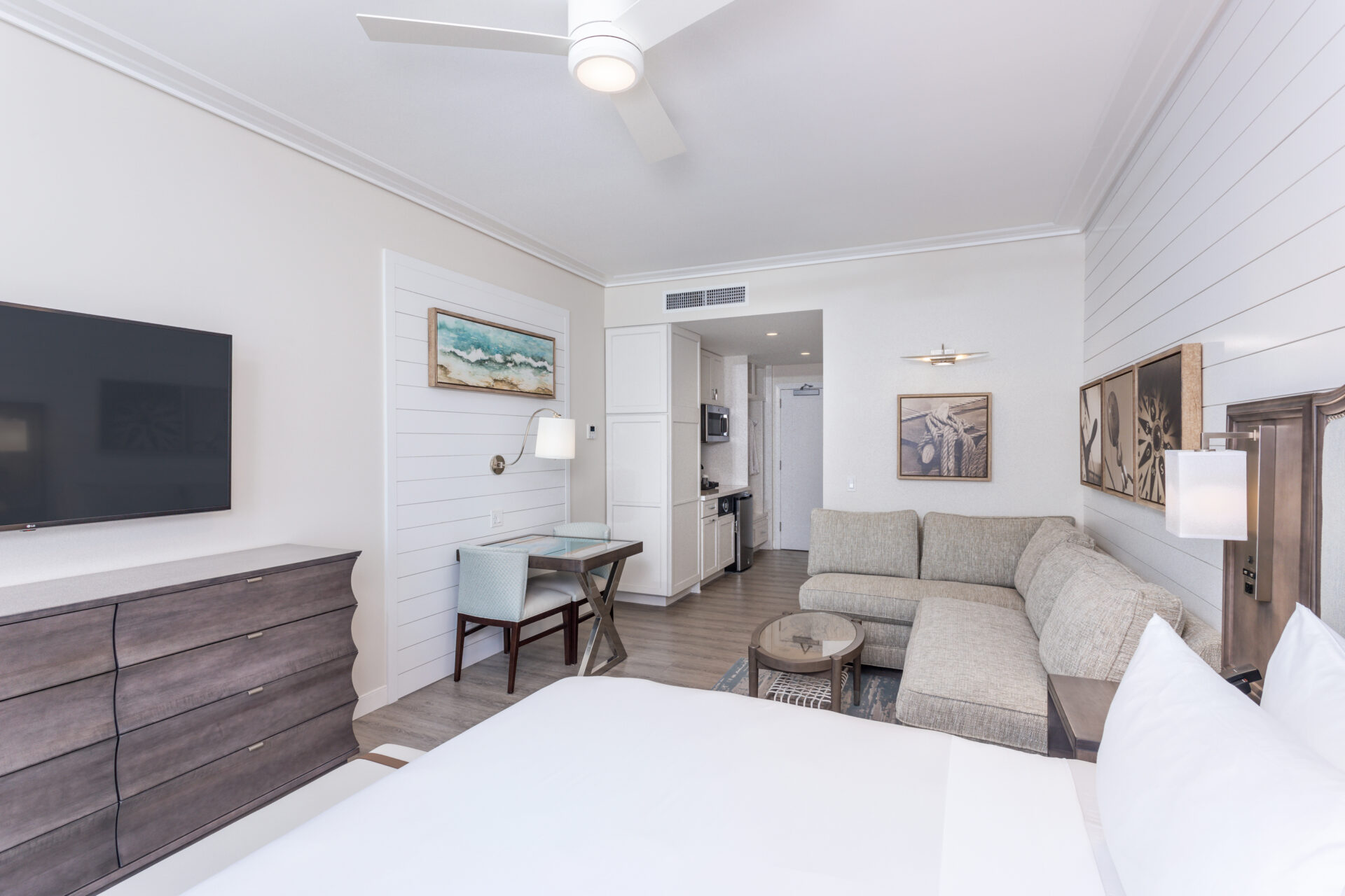 Accommodations in Key West | Rooms & Suites | The Capitana