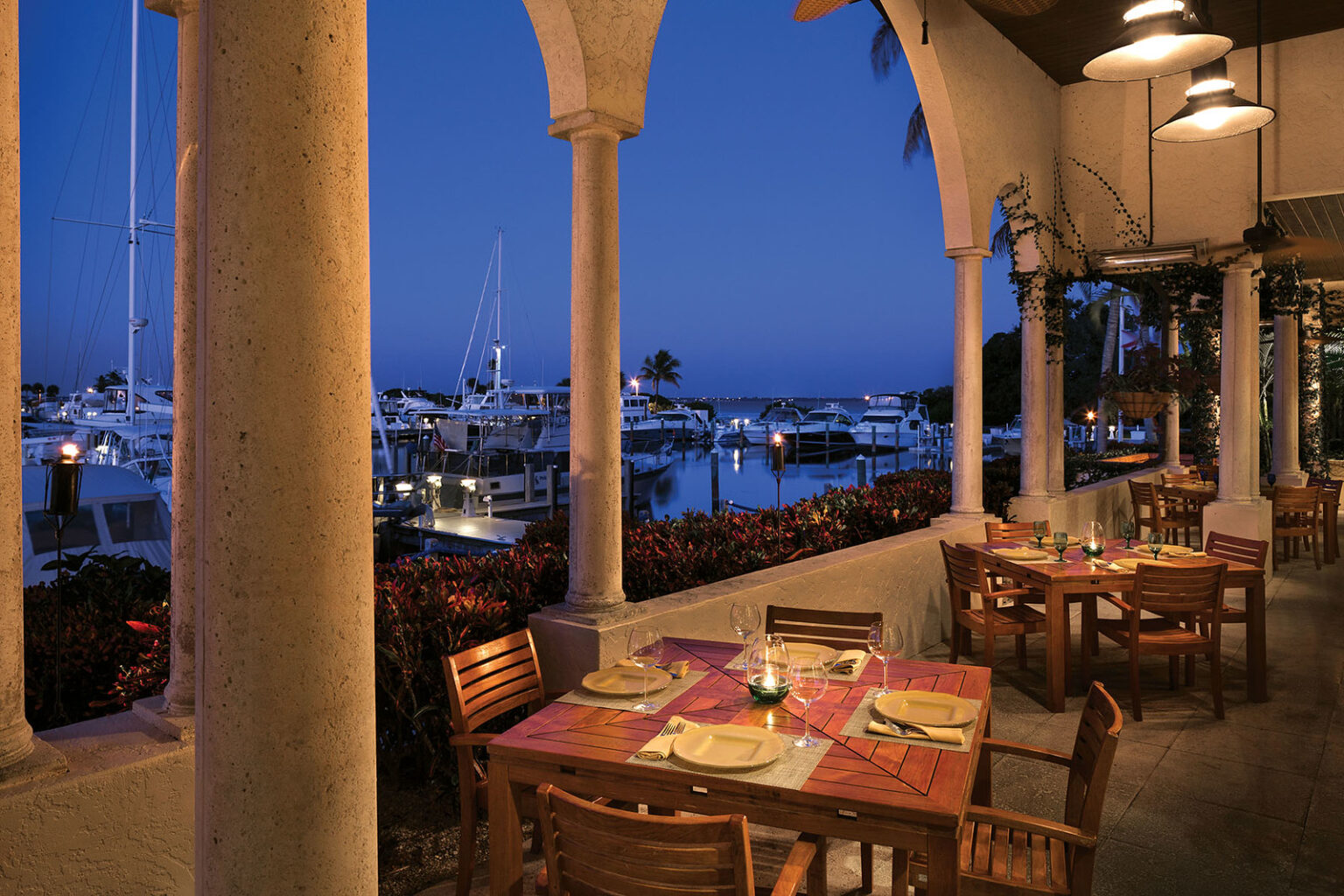 Longboat Key Restaurants & Bar | Resort at Longboat Key Club