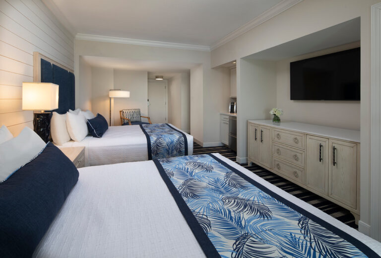 Luxury Hotel Rooms & Suites | Resort At Longboat Key Club