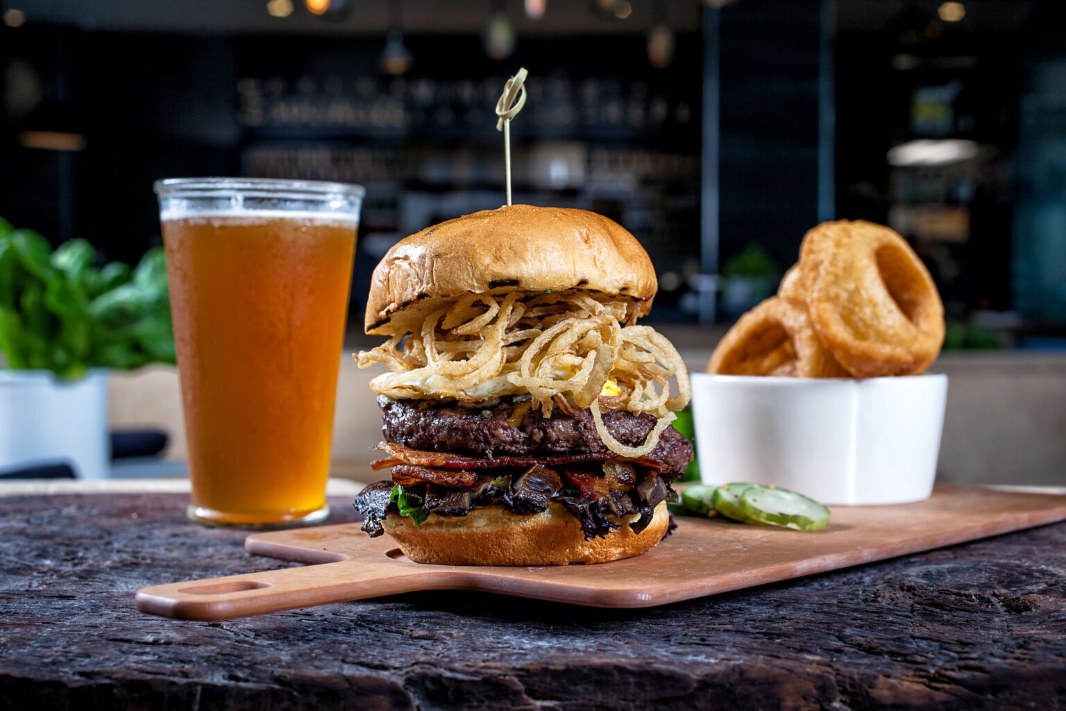 Bars & Restaurants on Lake George | The Sagamore Resort