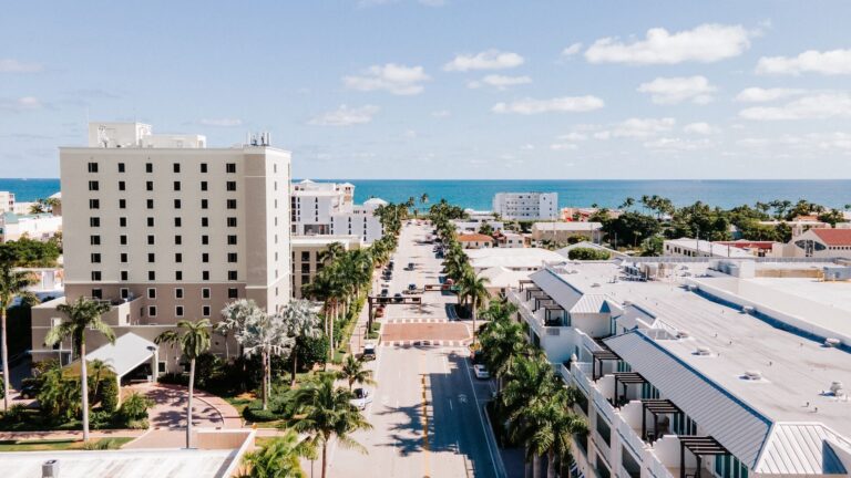 The Resort Gallery | The Atlantic Suites on the Ave
