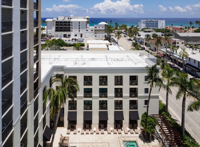 The Resort Gallery | The Atlantic Suites on the Ave