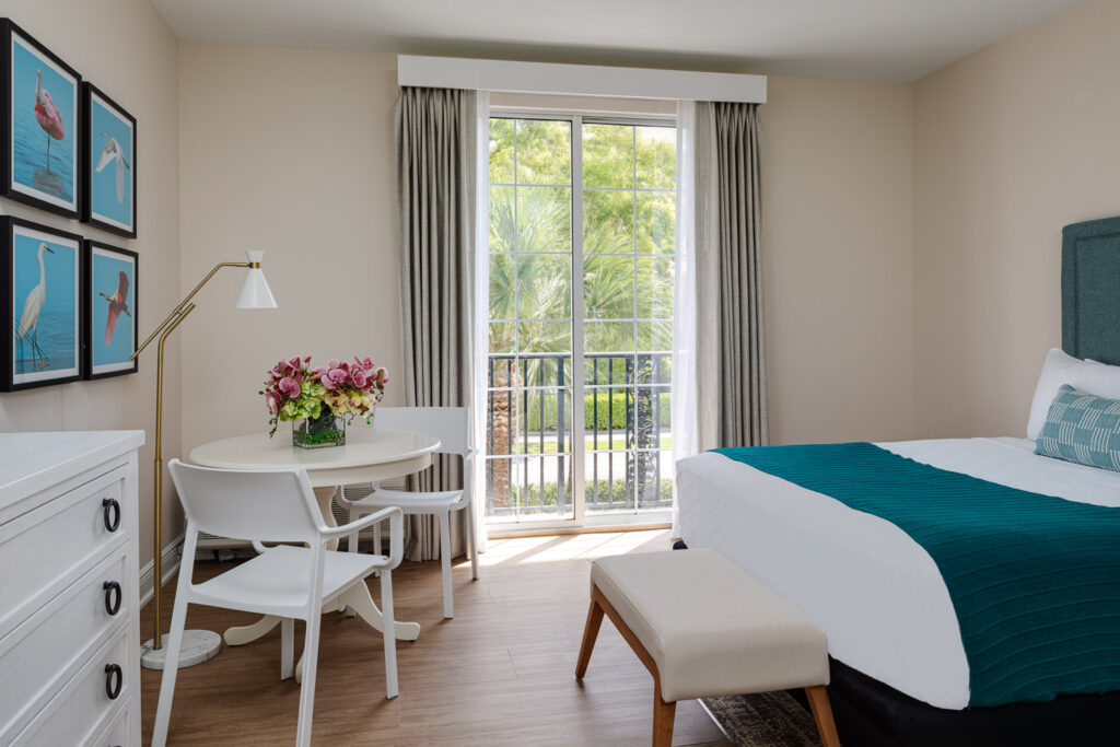 Hotel Rooms and Suites in Naples, Florida