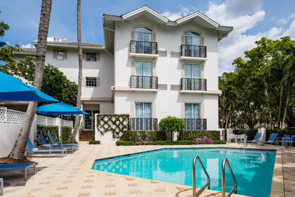 Gallery Archive | The Capri Inn