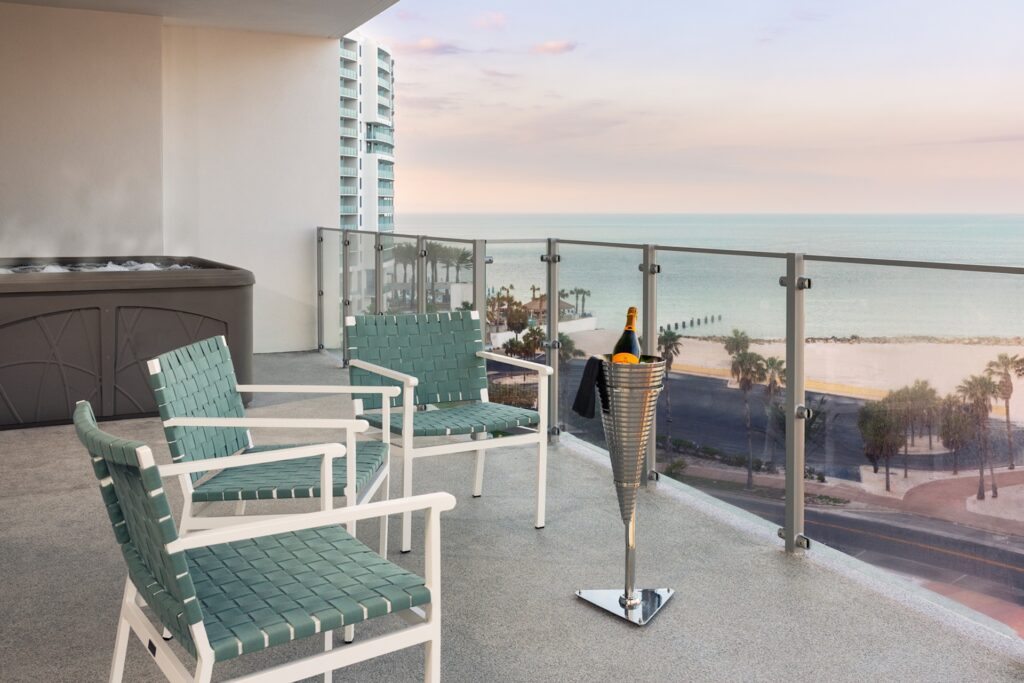 Stay Photo Gallery | Opal Sol Resort Clearwater Beach