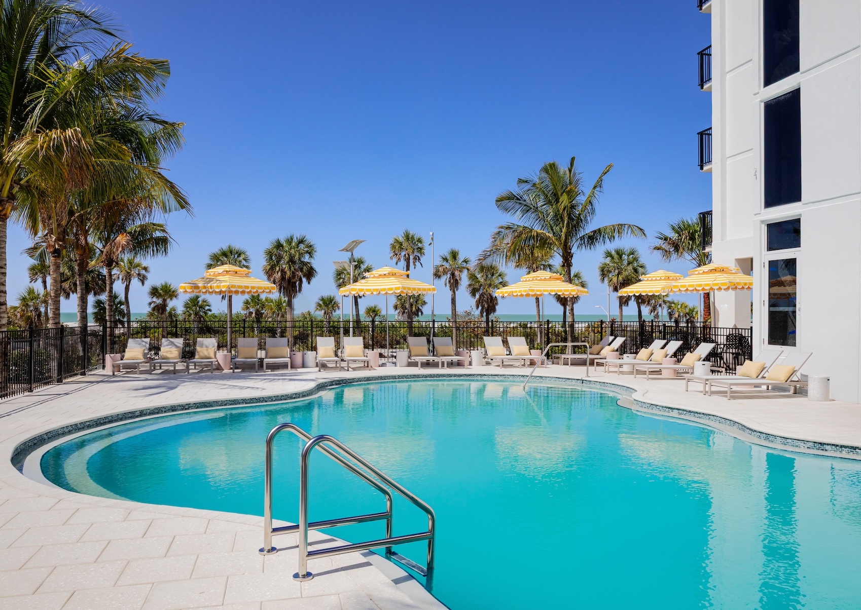 Cirque St. Armands | Sarasota’s Newest Beach Hotel